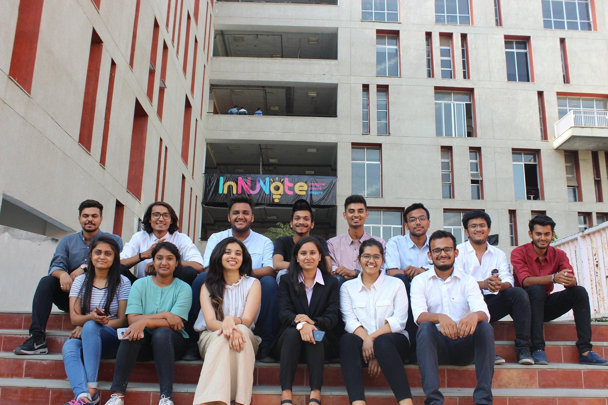 Navrachana University